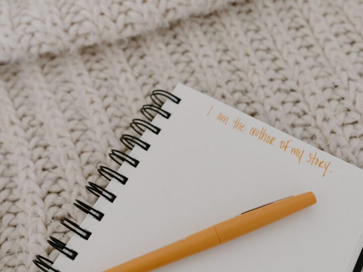 12 Spiritual Morning Ritual Ideas To Peacefully Start Your Day - Caitey Jay